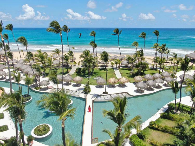 Excellence Resorts receives Condé Nast's 2022 Readers’ Choice Awards