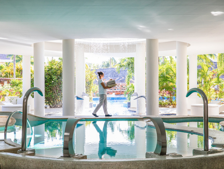 Discover 7 Things a Luxury Spa in The Caribbean Can do for You