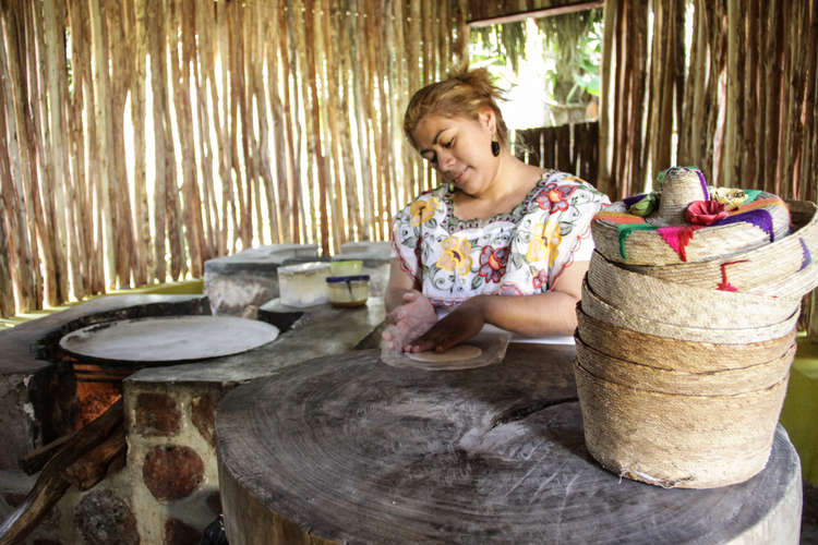 8 Sustainable Travel Tips to Consider For Your Next Vacation in The ...